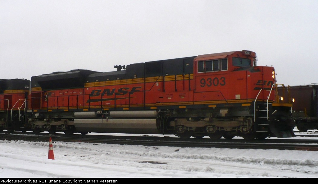 BNSF 9303